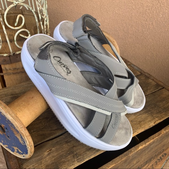 Curves | Shoes | Curves Graywhite Platform Sandals | Poshmark
